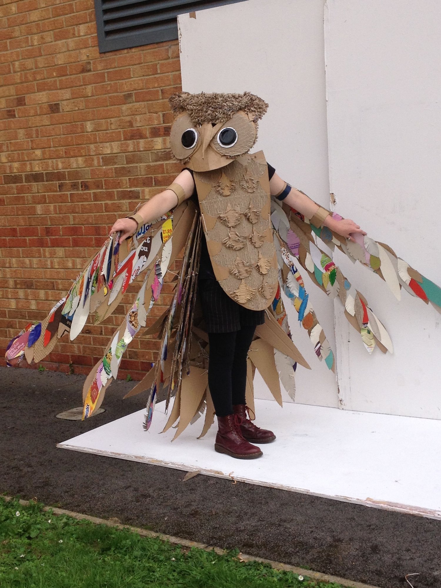 Kids Halloween Costumes You Can DIY With Boxes | Petit Architect