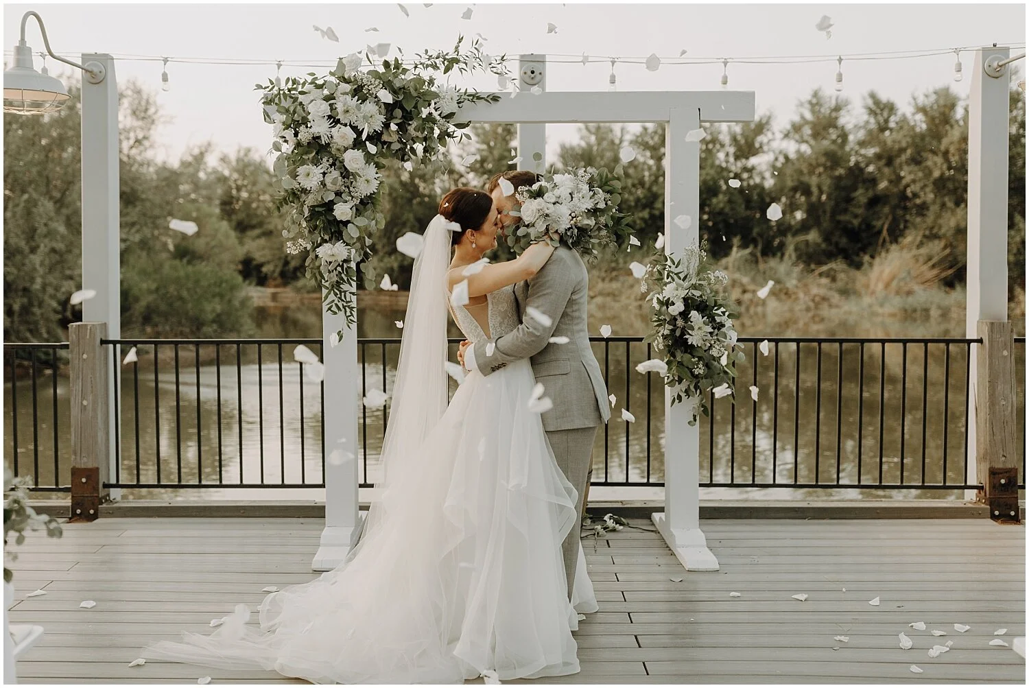 Cassie + Ian | Windmill Winery Wedding — Carmela Joy Photography