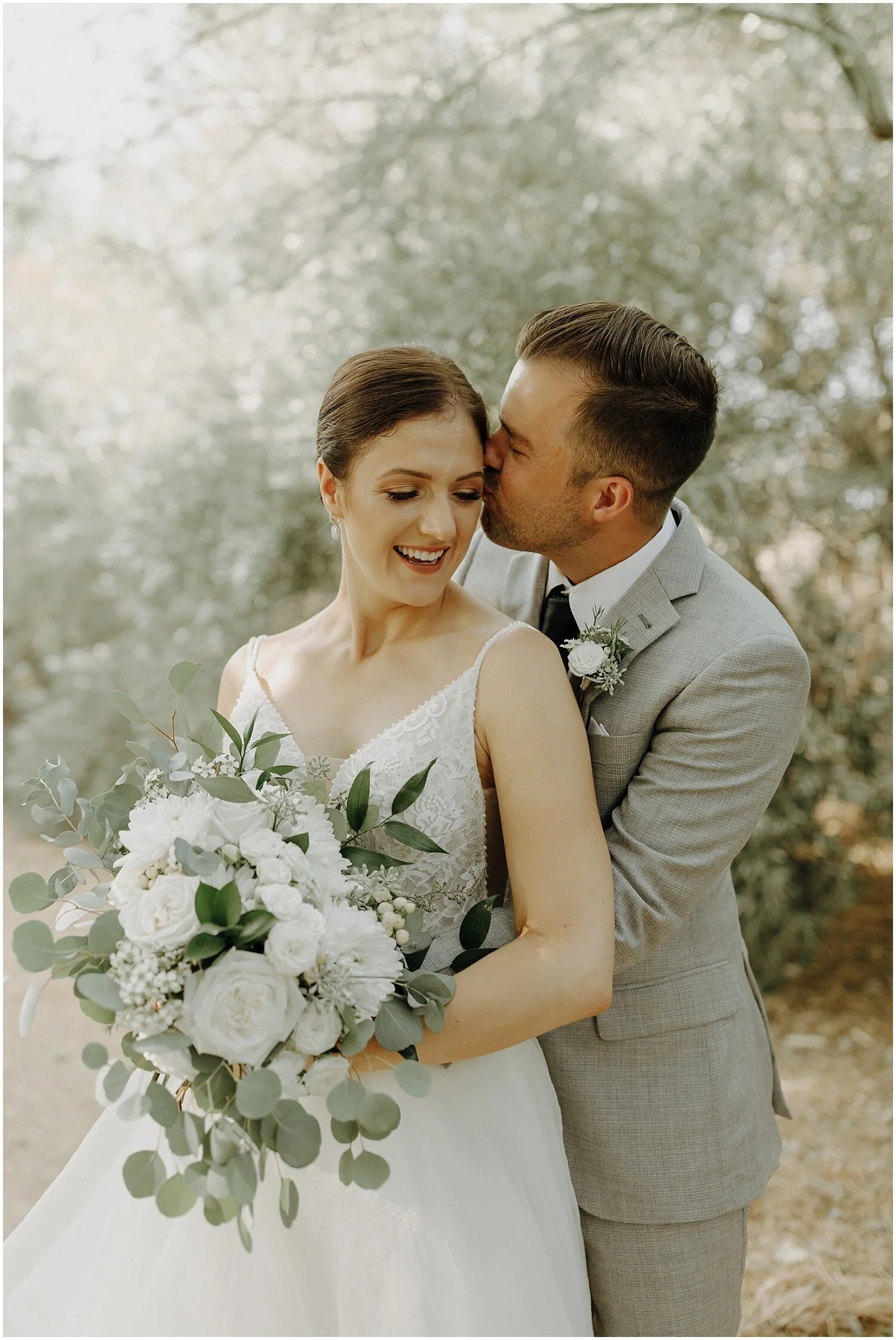 Cassie + Ian | Windmill Winery Wedding — Carmela Joy Photography