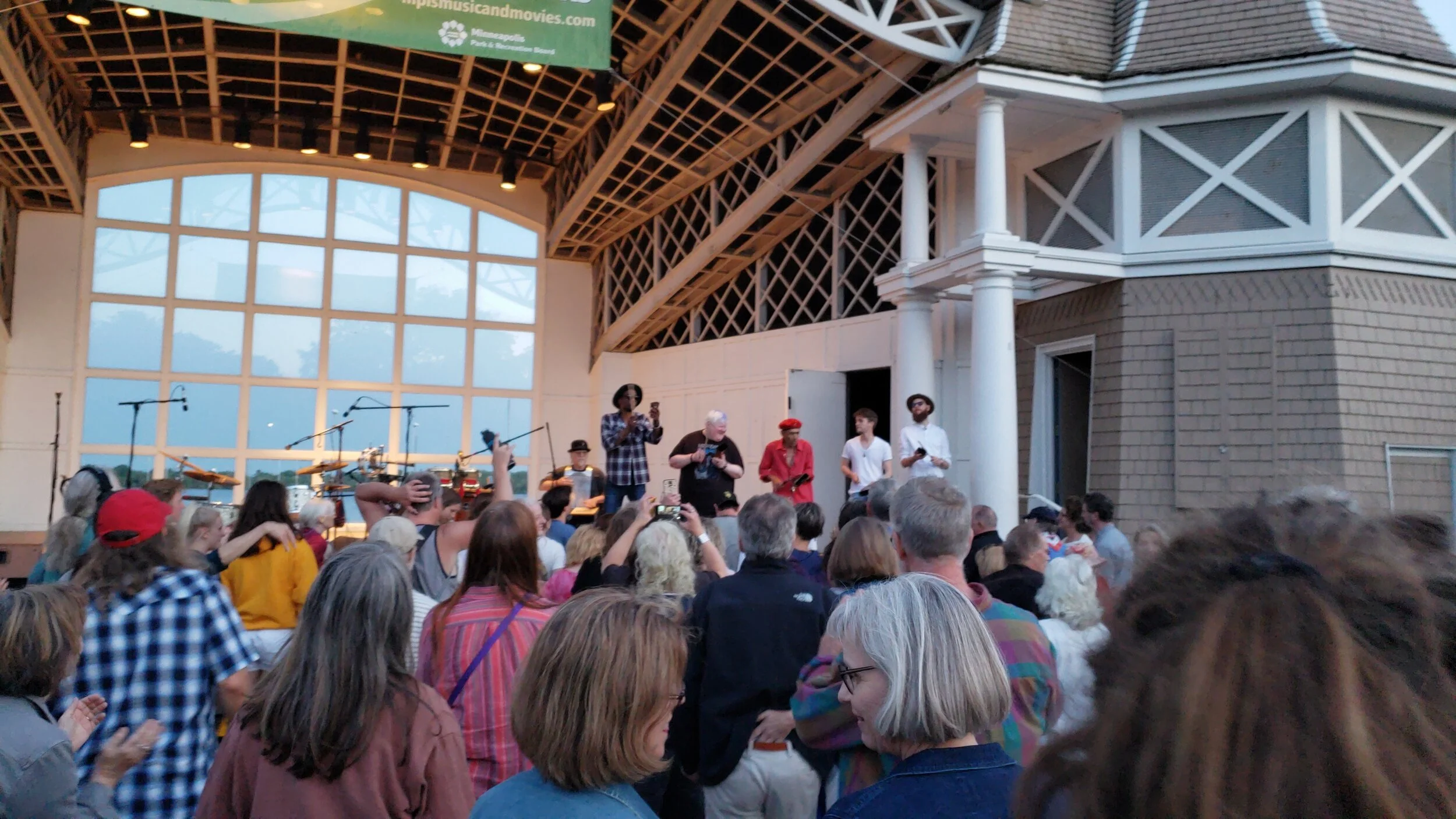 Shows — New Primitives