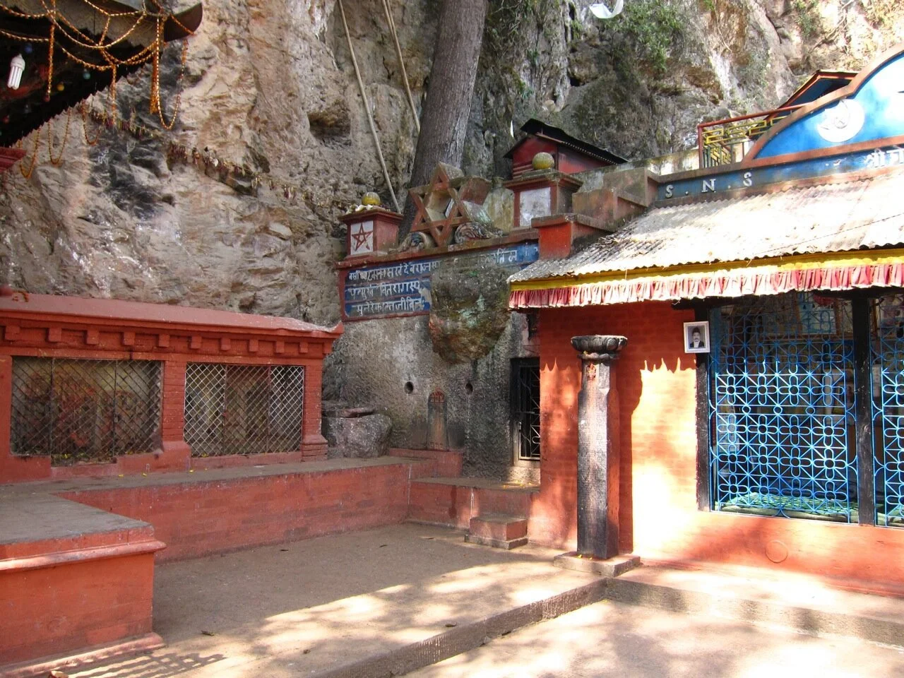 Asura & Yangleshö Caves — Nekhor