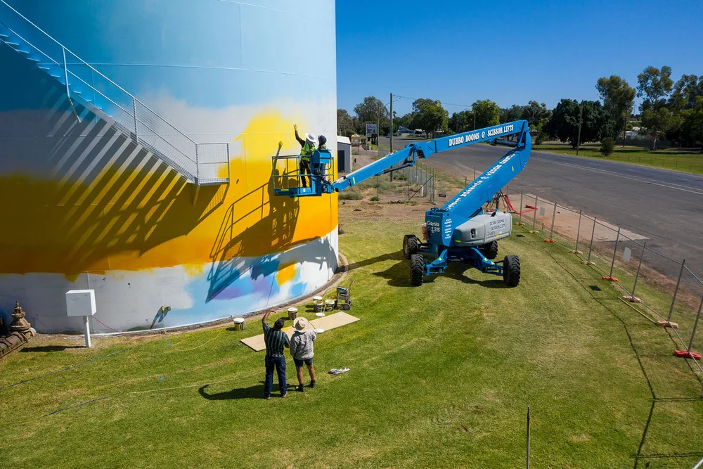 The Bourke Water Tower Mural - Silo Art Trail — Lukas Kasper ...