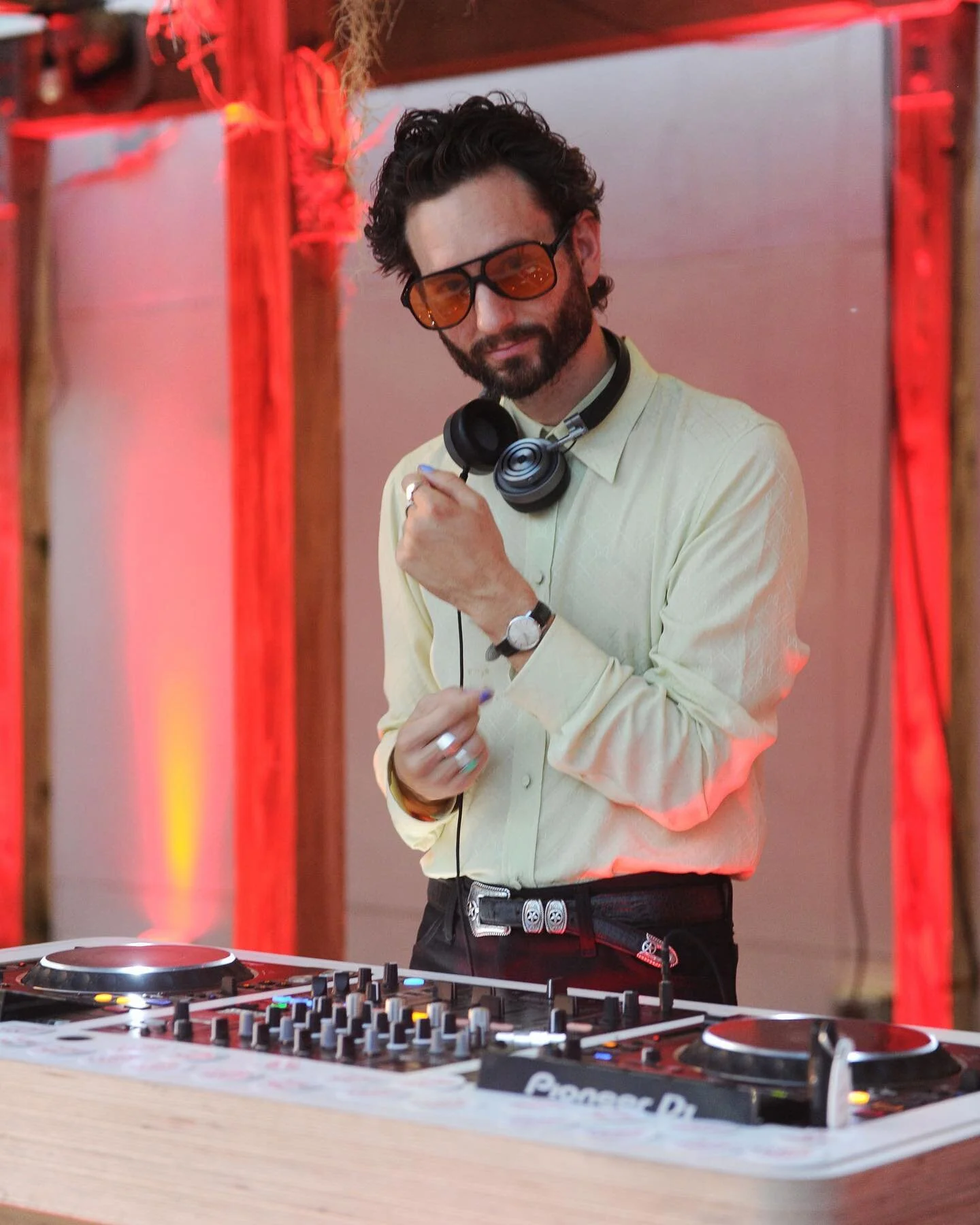 DJ Isaac Likes