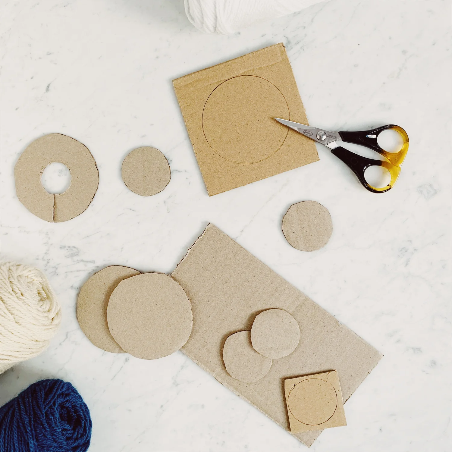 DIY Pom Poms — Bag-all Journal