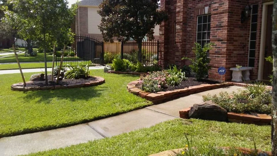 Flagstone & Flagstone Walkways — Yardmasters, Inc.