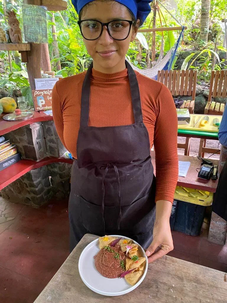 Zapote farm-to-table restaurant — Selvista