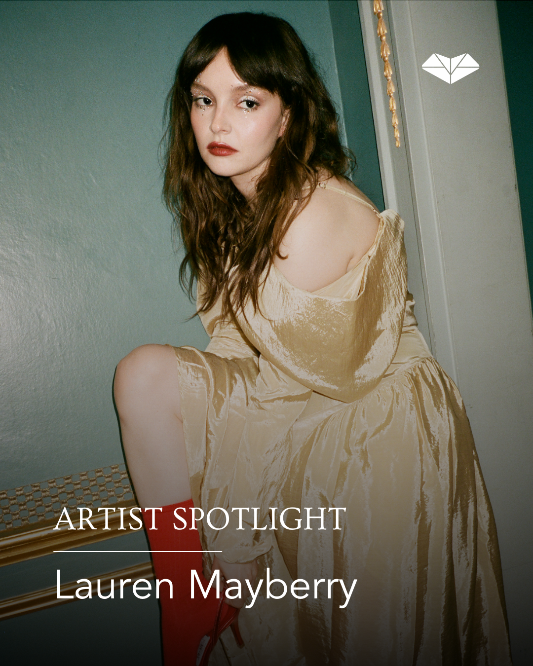 Lauren Mayberry is in her Solo Era with Debut Album 'Vicious Creature ...