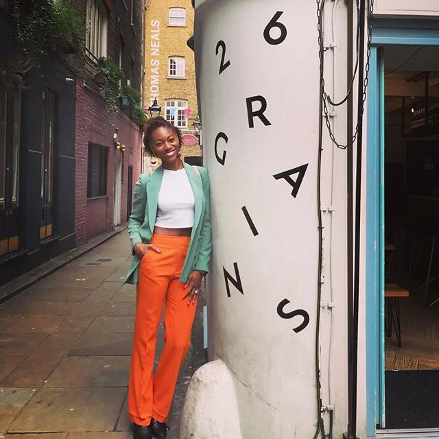 Biography — Jenny Laroche