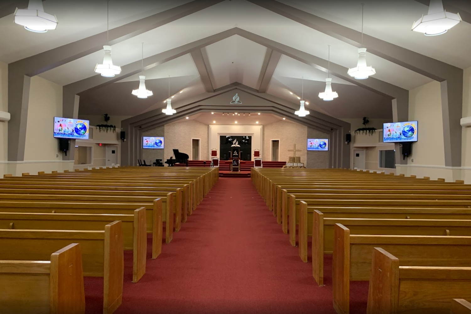 Church Interior | Cabinets Matttroy