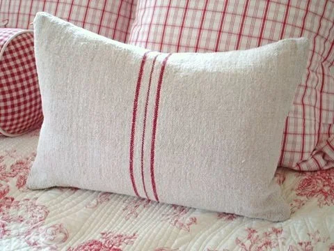 Textile Trunk — The Grain Sack Hacks DIY Tutorials