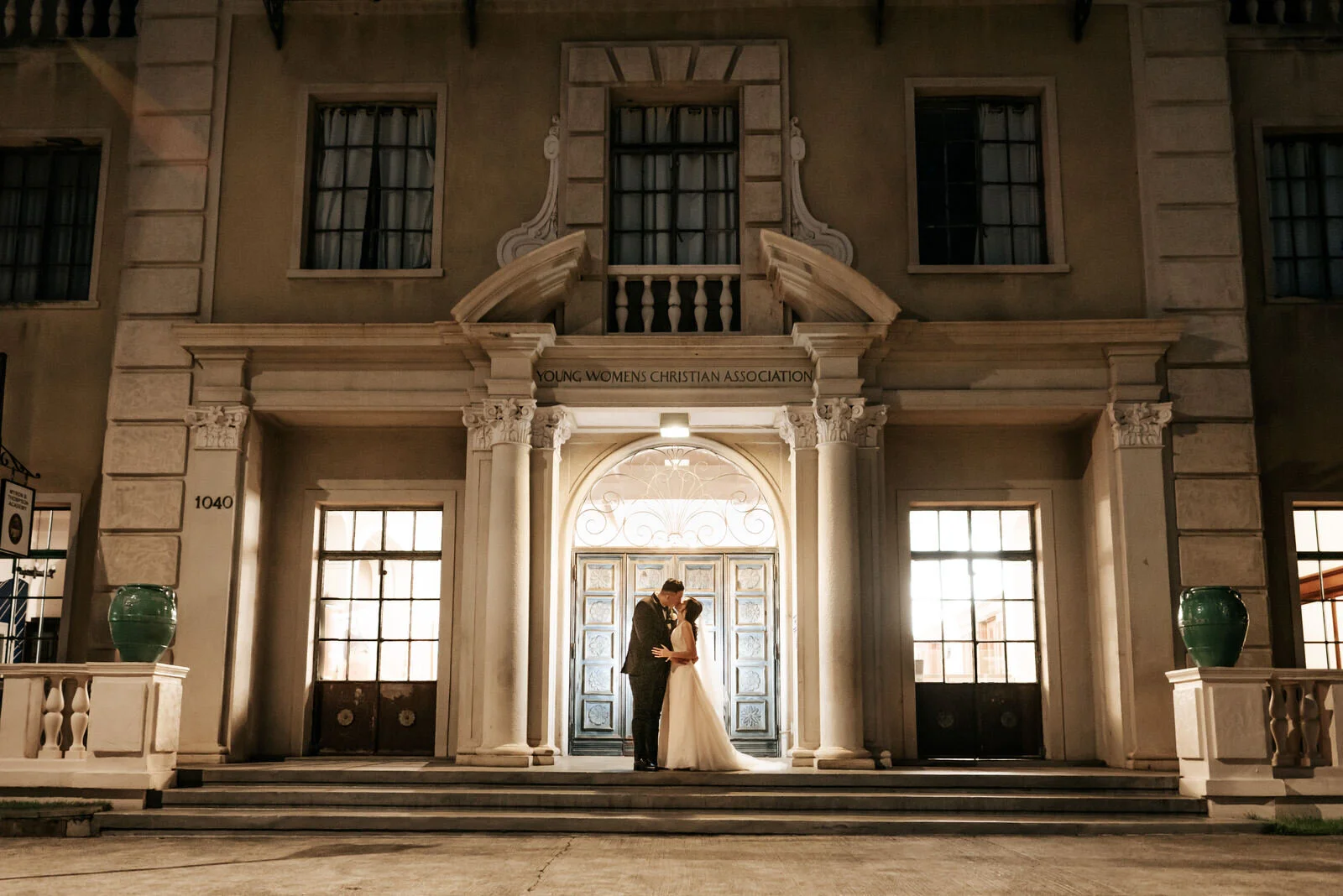 Everything you need to know about weddings at Cafe Julia in Honolulu ...