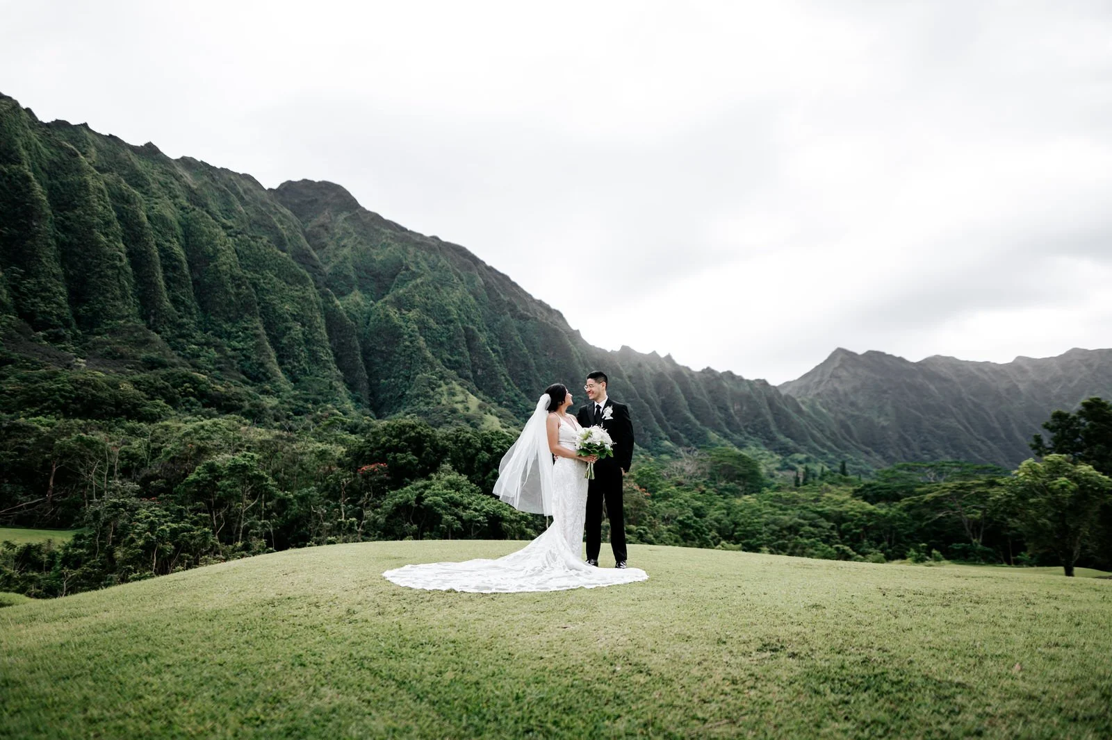 A complete guide to planning your wedding at Ko'olau Ballrooms — HNL ...