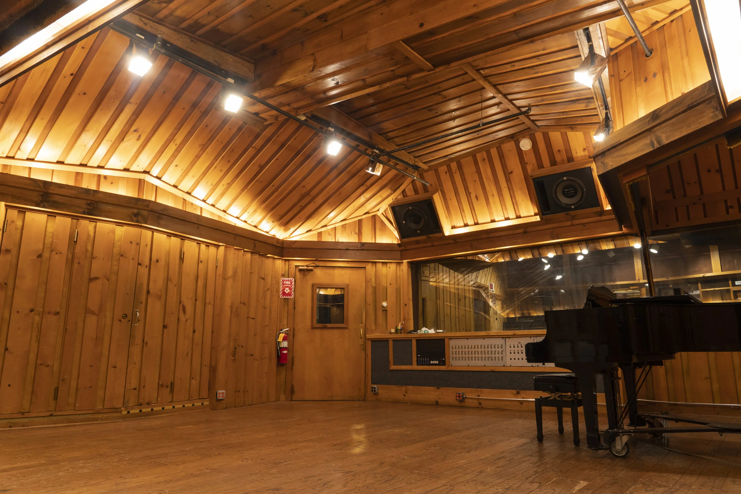 Studio B Index — Power Station at BerkleeNYC
