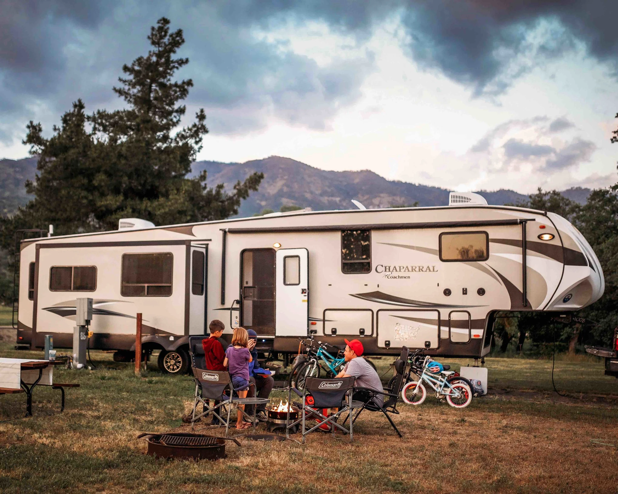 Kings Canyon and Sequoia National Parks — The Wanderpreneurs - A Full ...