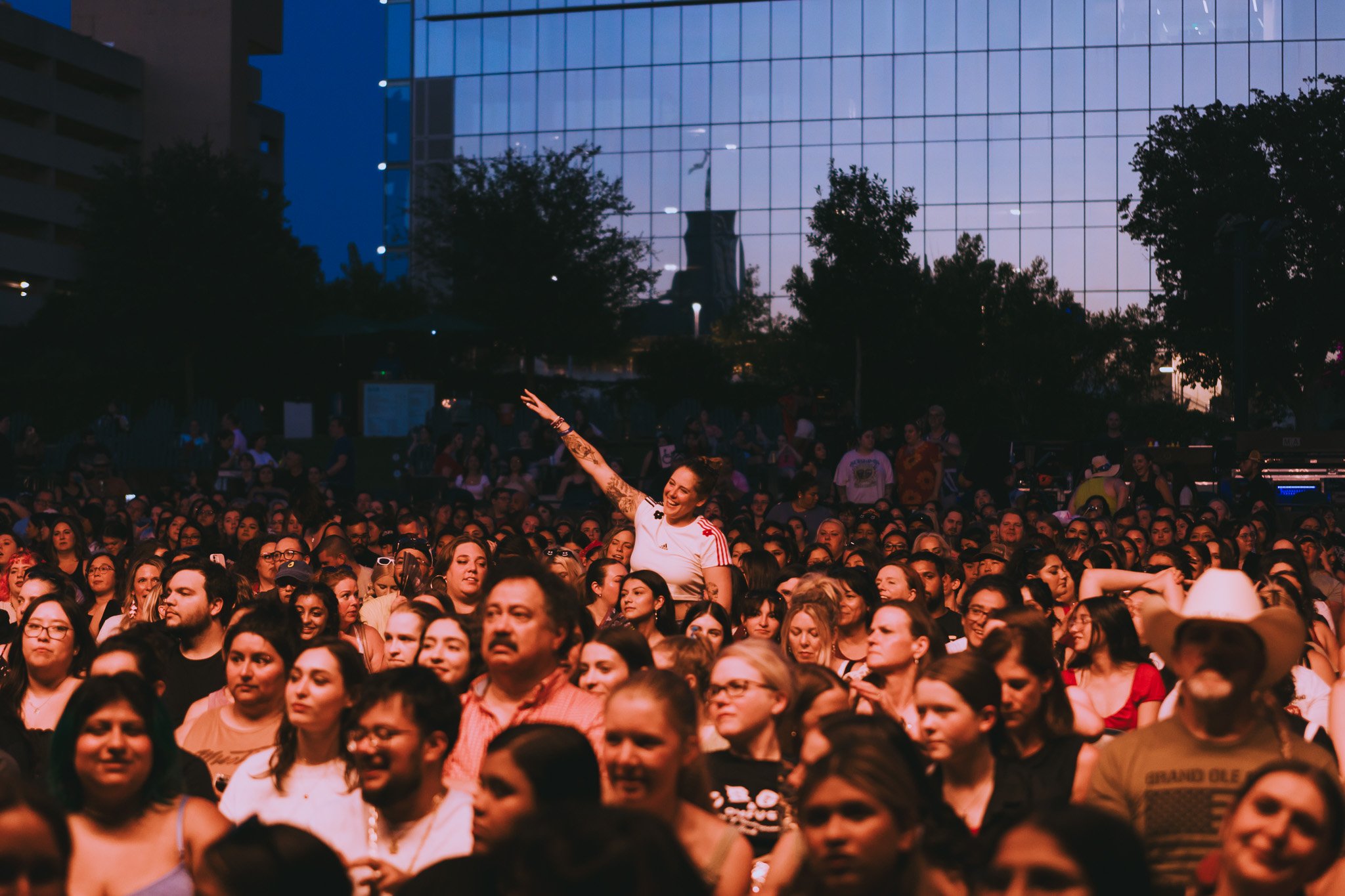 Concert Recap: Louis Tomlinson at Moody Amphitheater — afterglow