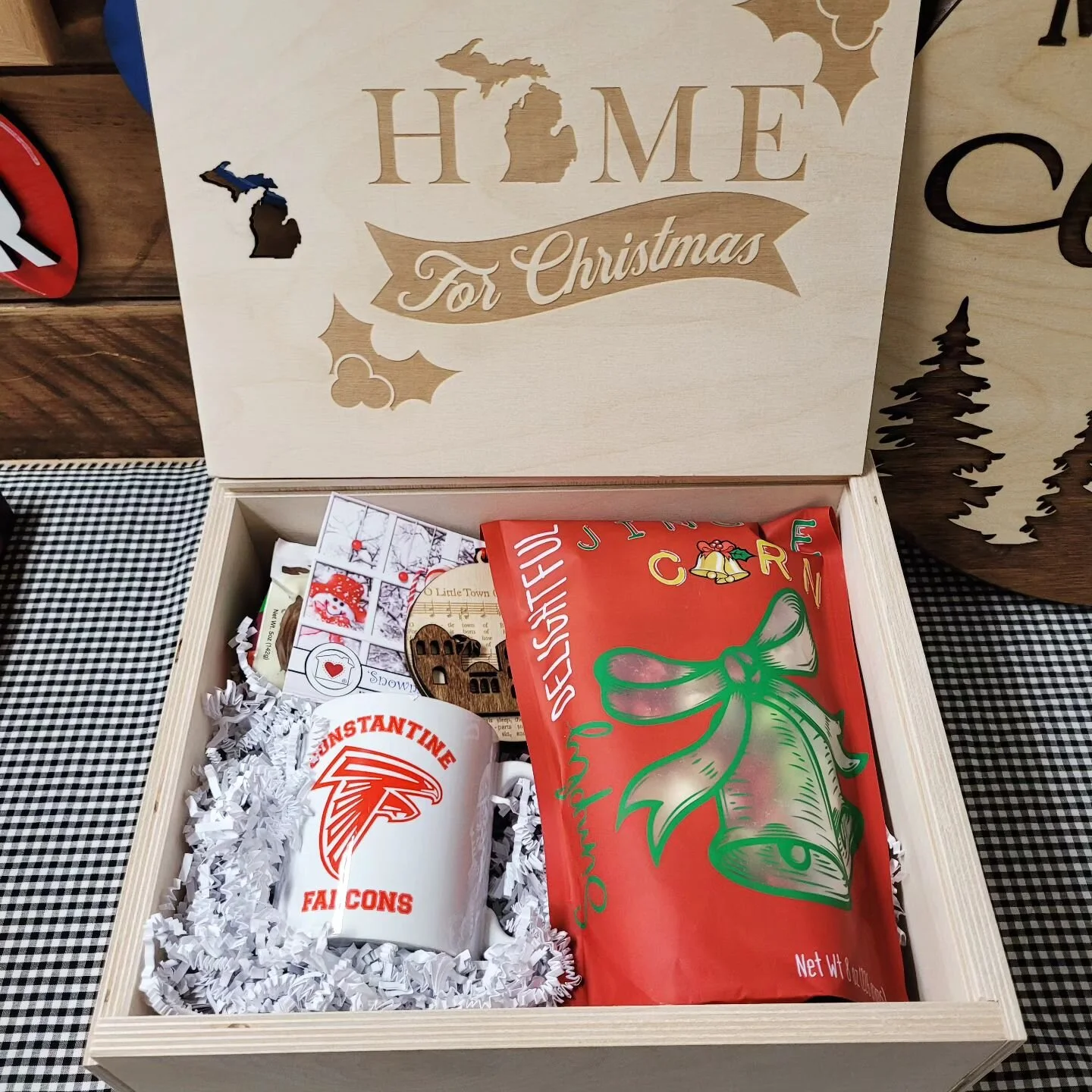 Gift Baskets Filled With Michigan Products — Gift Baskets From Michigan