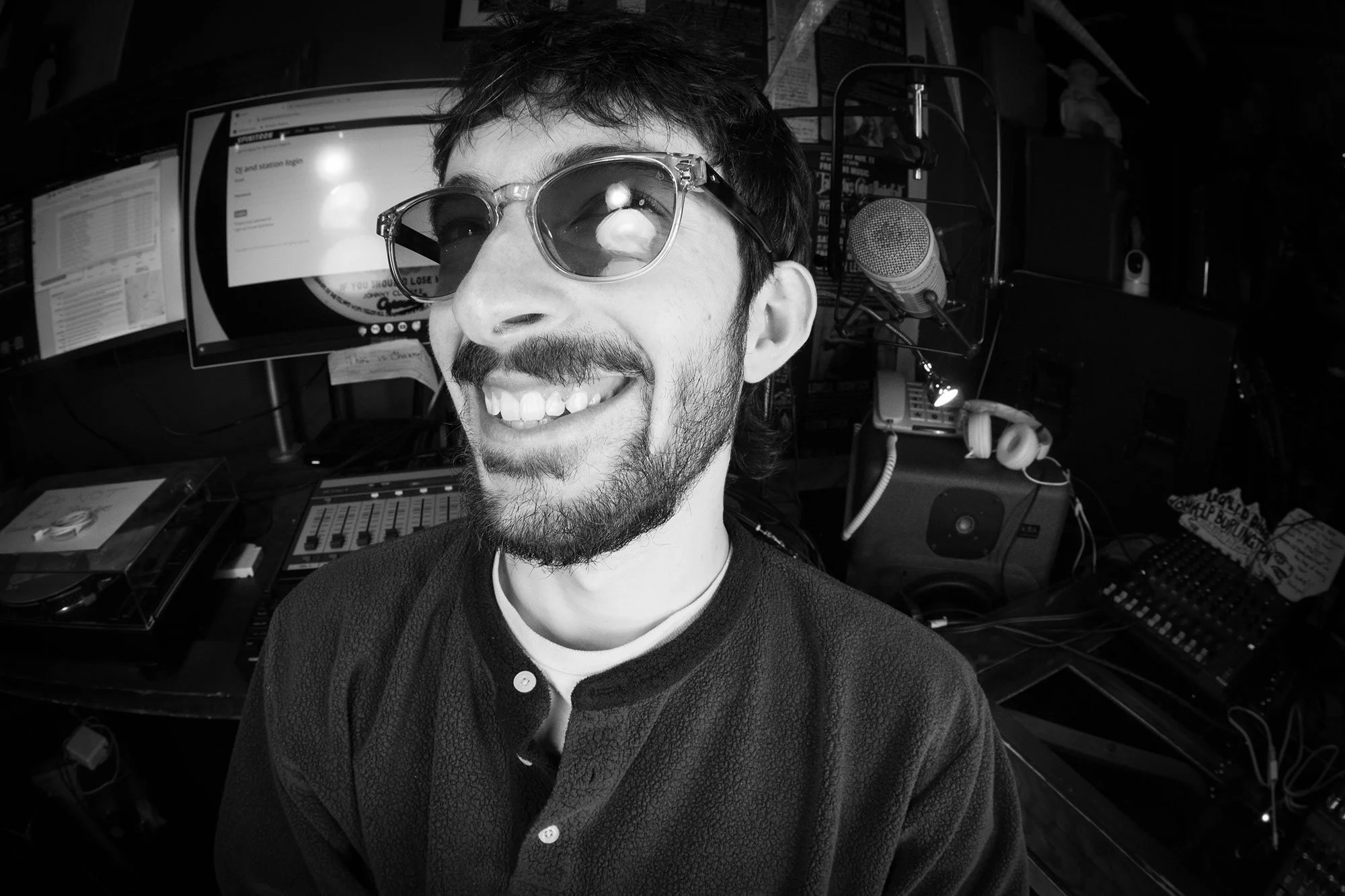 105.9FM Show Schedule — Big Heavy World