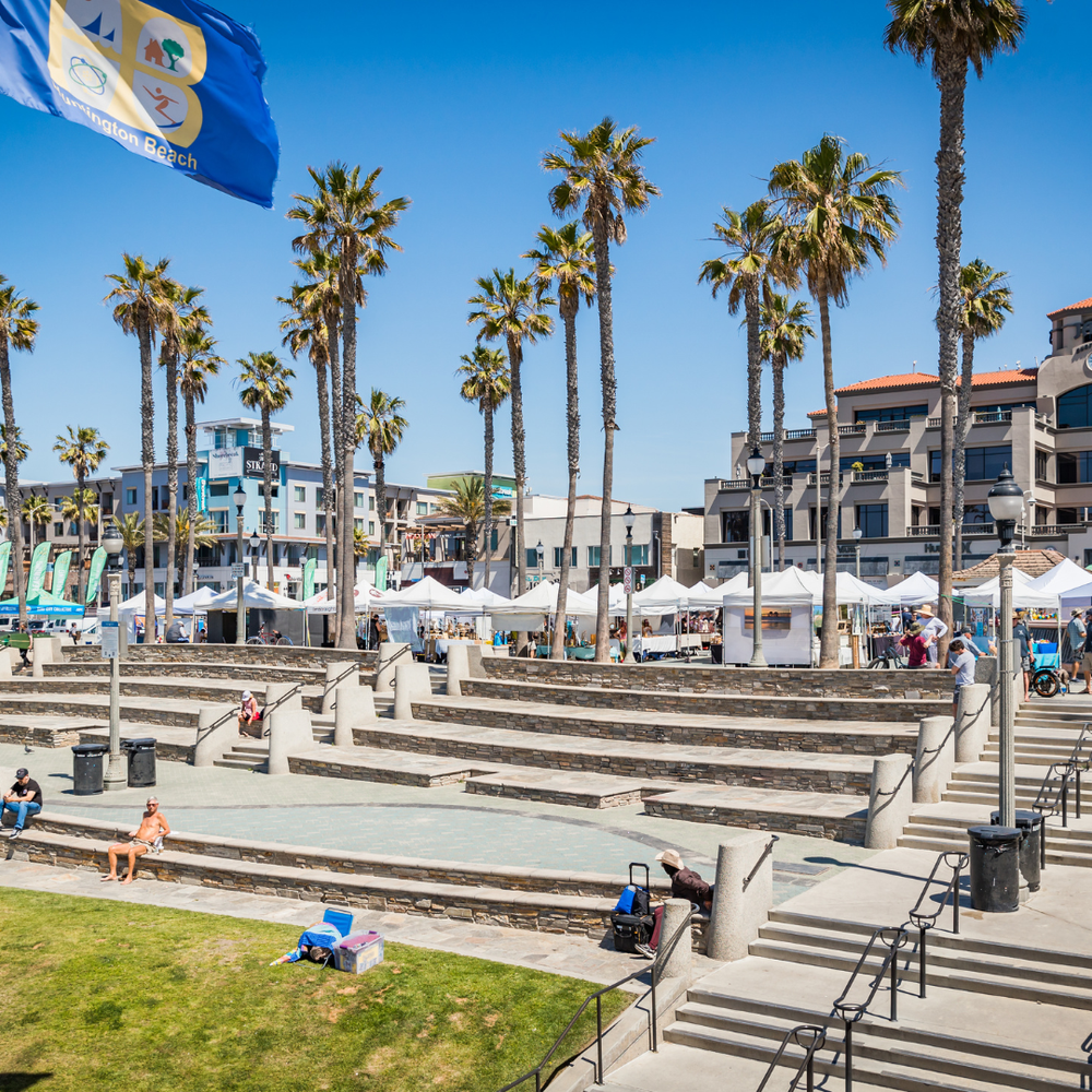 Downtown Huntington Beach