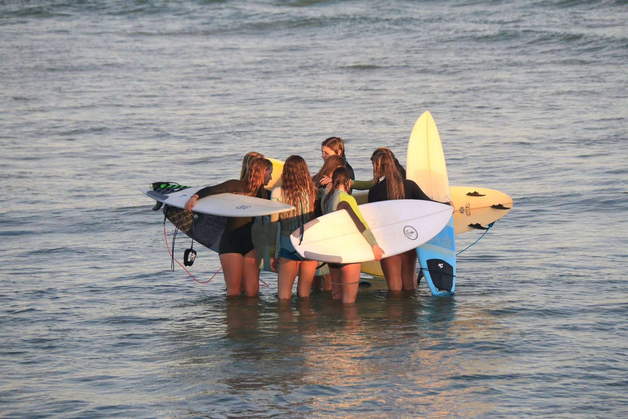 Christian Surfers Girls — Christian Surfers Australia