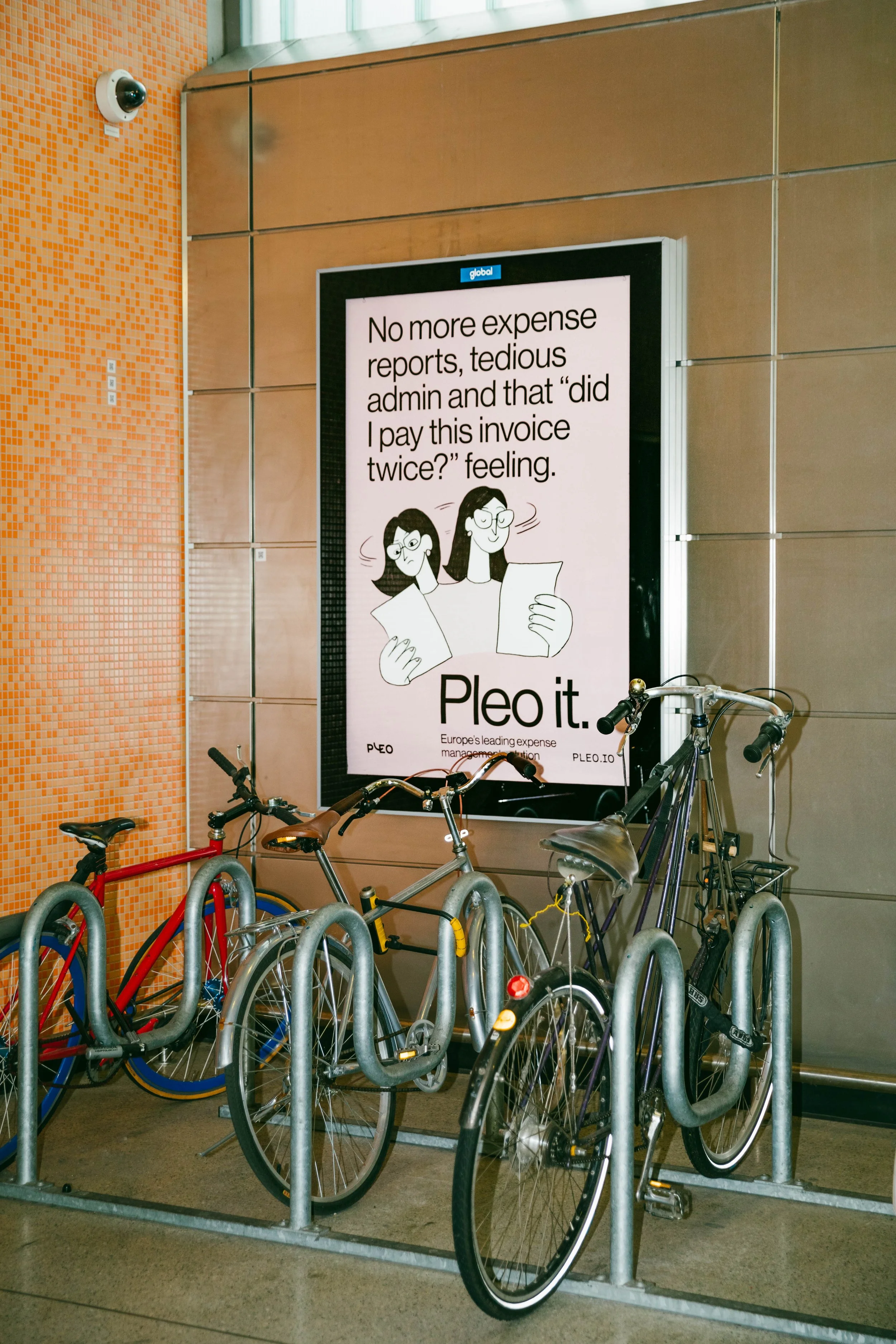 One Minute Brief of the Day: Create posters to promote @Pleo Invoices ...
