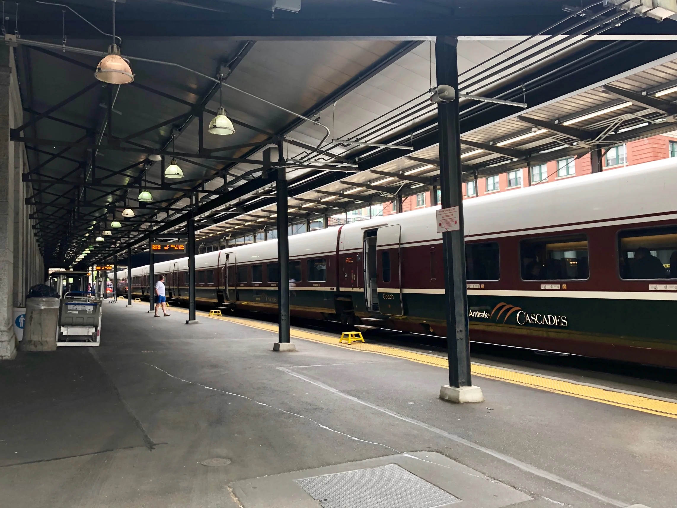 Portland, Oregon By Train — The Clipboard of Fun