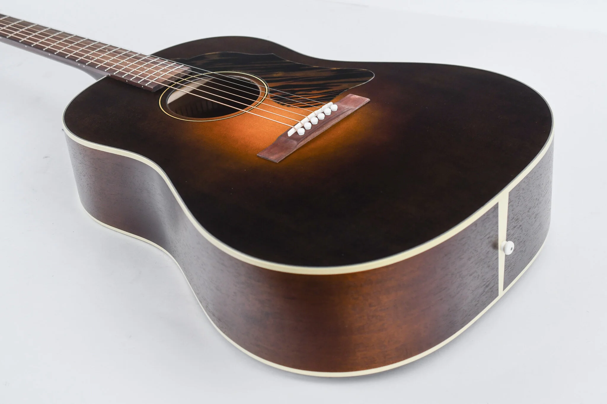 DF MODEL — IRIS GUITAR COMPANY