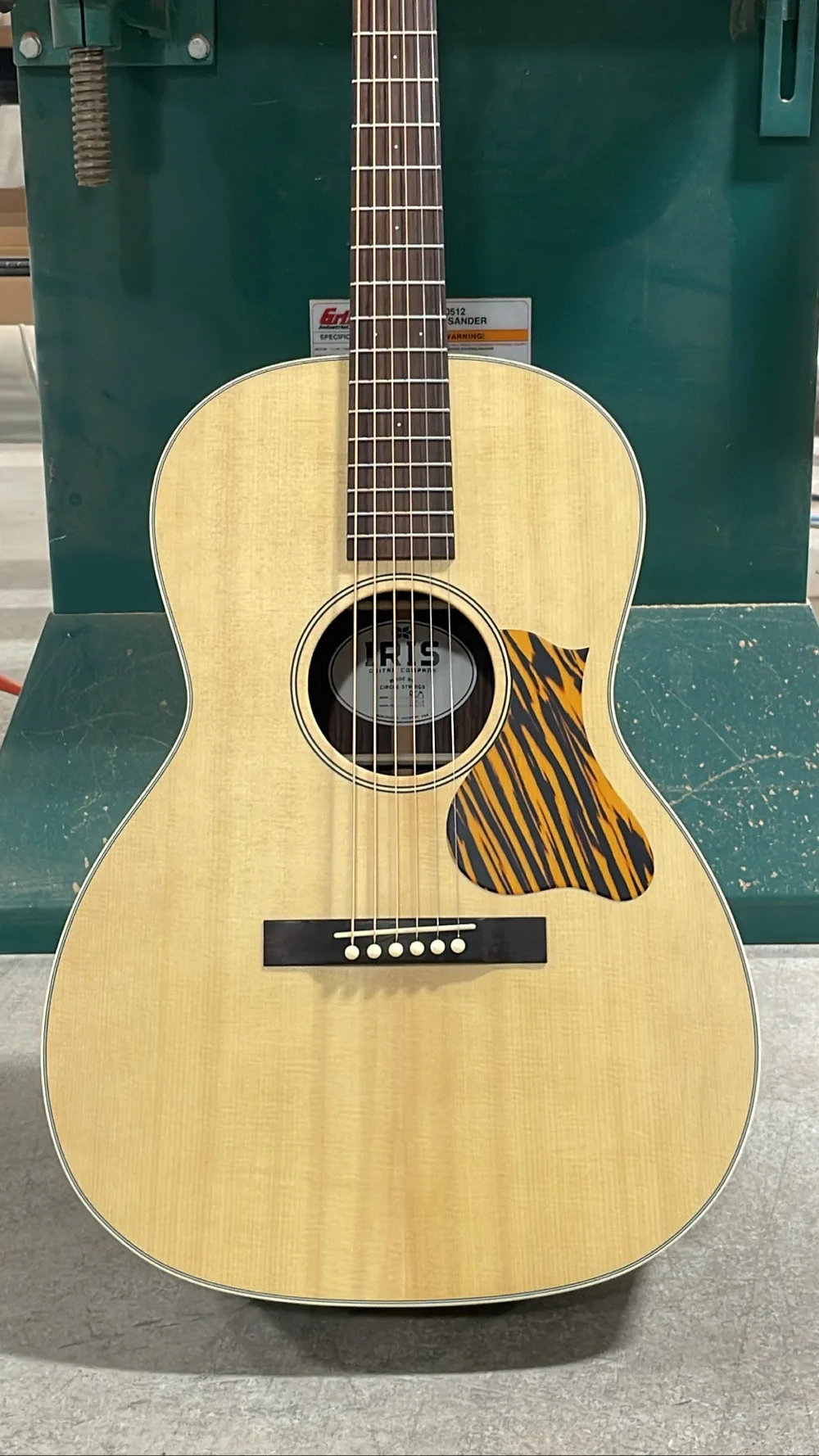 FINISH OPTIONS — IRIS GUITAR COMPANY