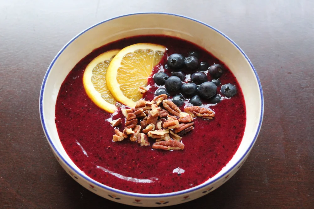 Mixed Berry Smoothie Bowl — COOKING WITH THE PAN