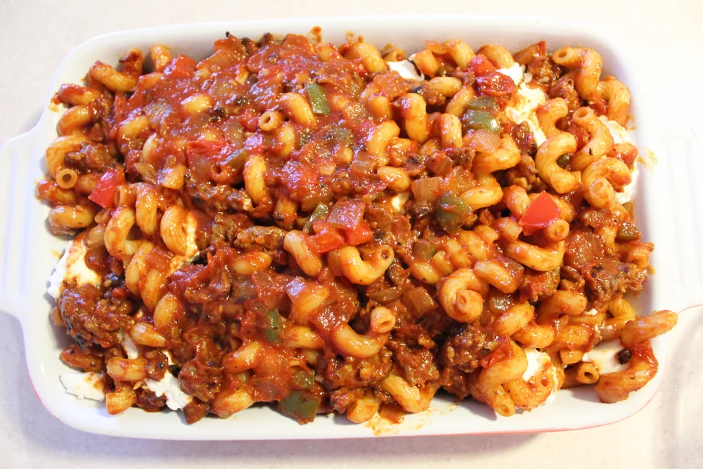 Peppers and Sausage Baked Cavatappi — COOKING WITH THE PAN