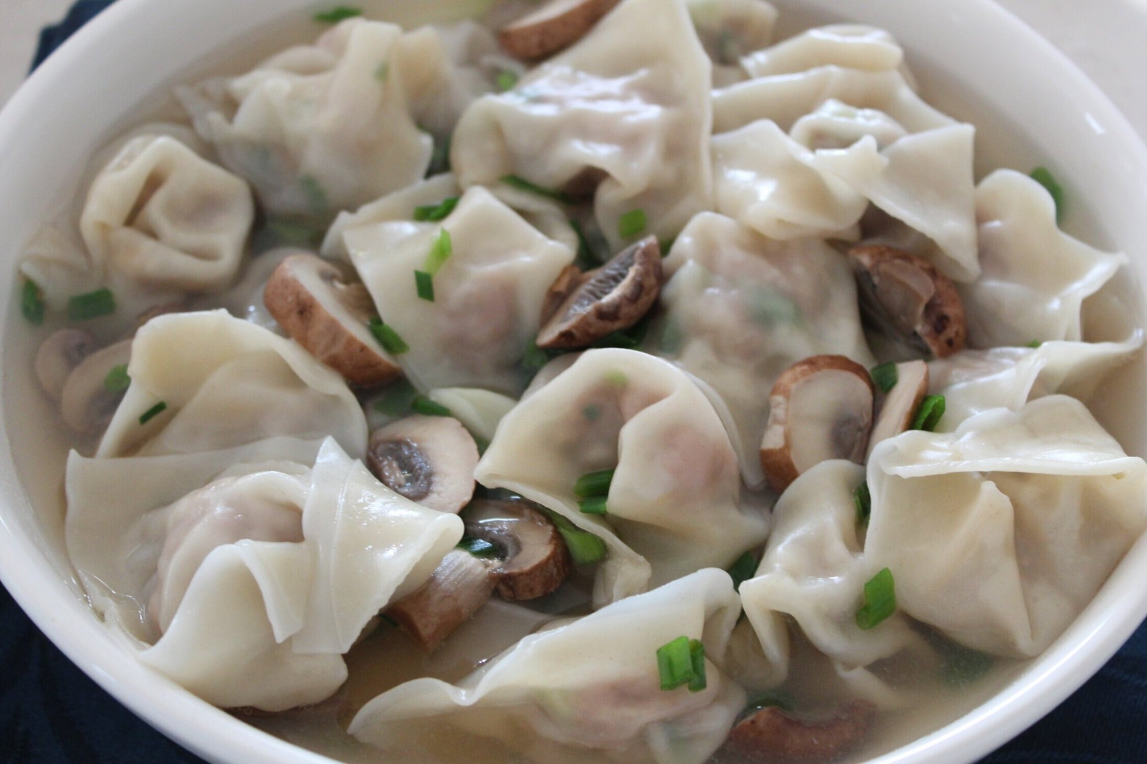 Wonton Soup — COOKING WITH THE PAN