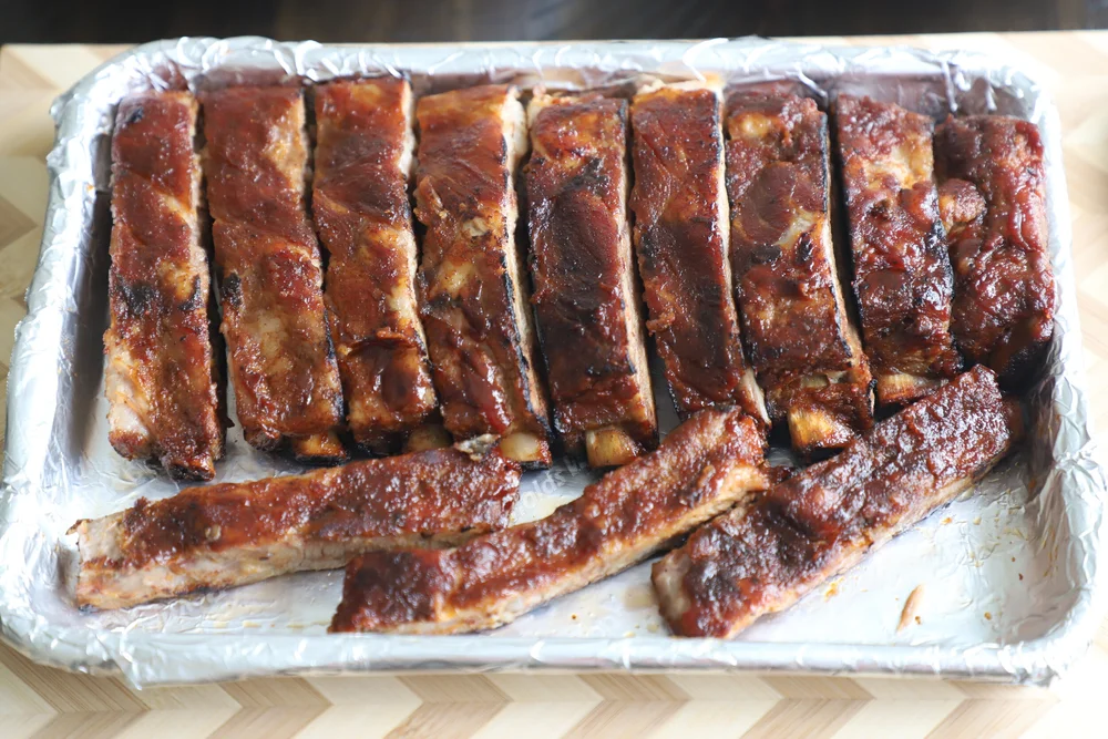 Summer Travels and Barbecue Spare Ribs — COOKING WITH THE PAN