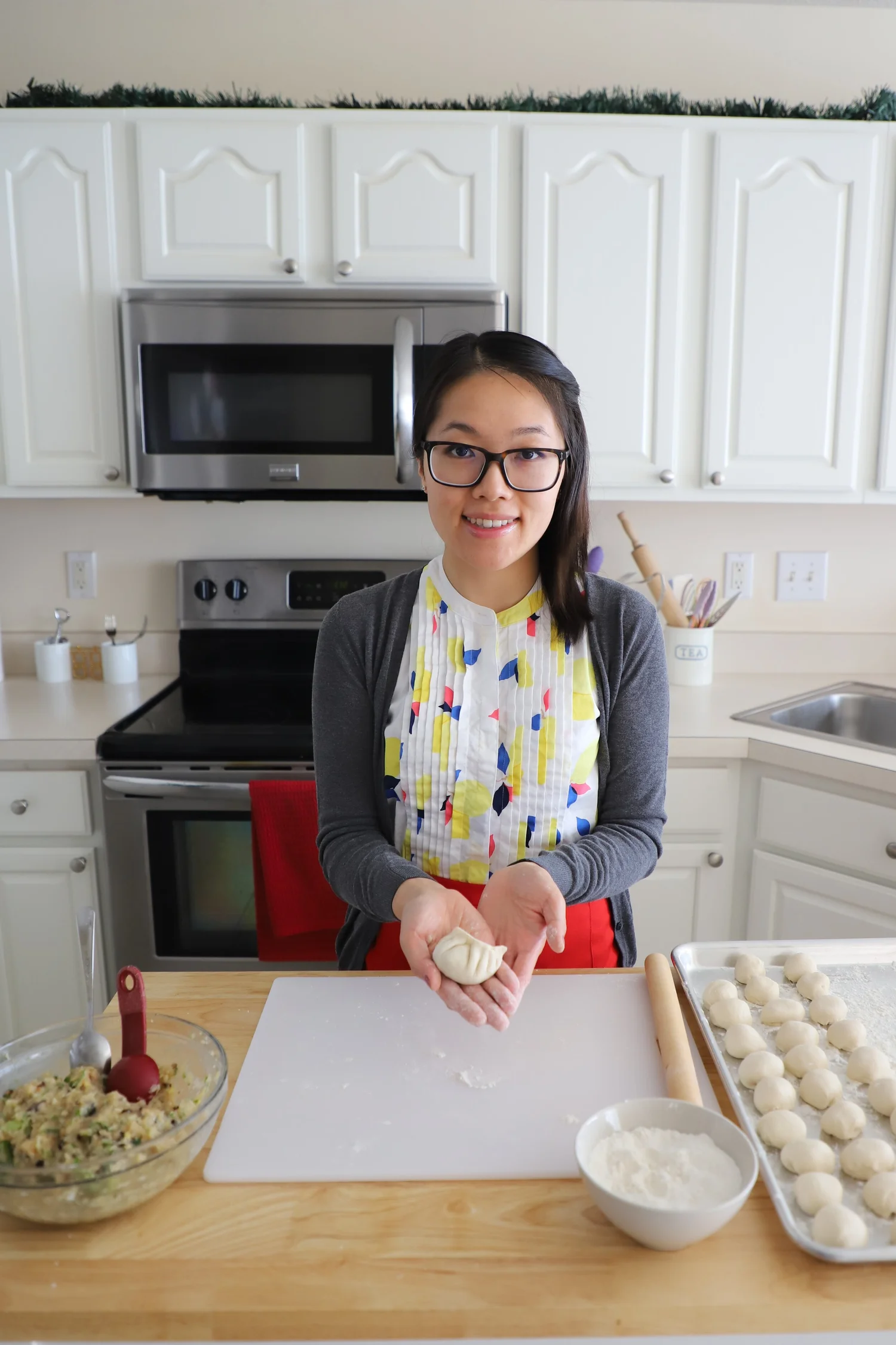 Mushroom and Chicken Dumplings with Vinegar Soy Dip — COOKING WITH THE PAN