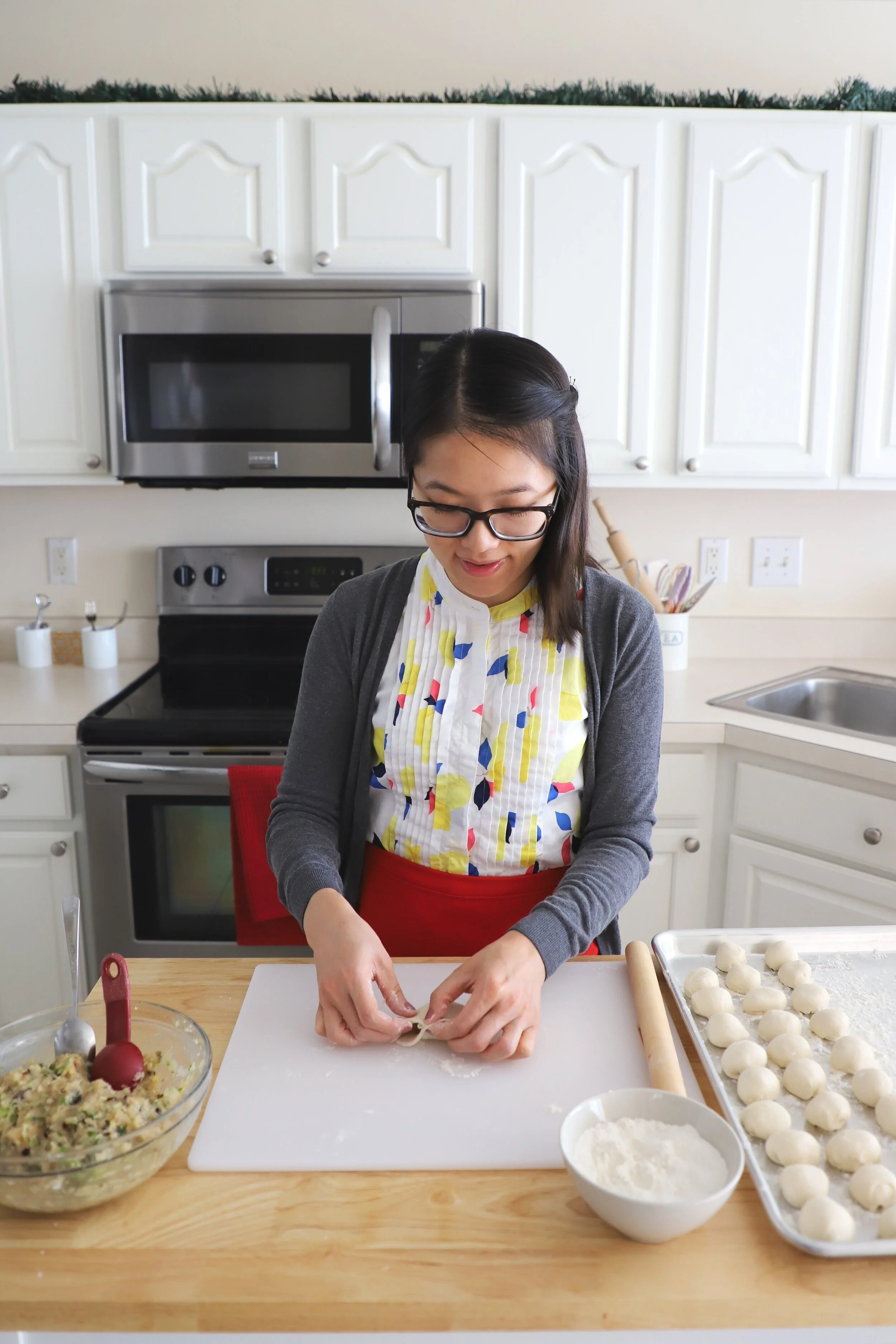 Mushroom and Chicken Dumplings with Vinegar Soy Dip — COOKING WITH THE PAN