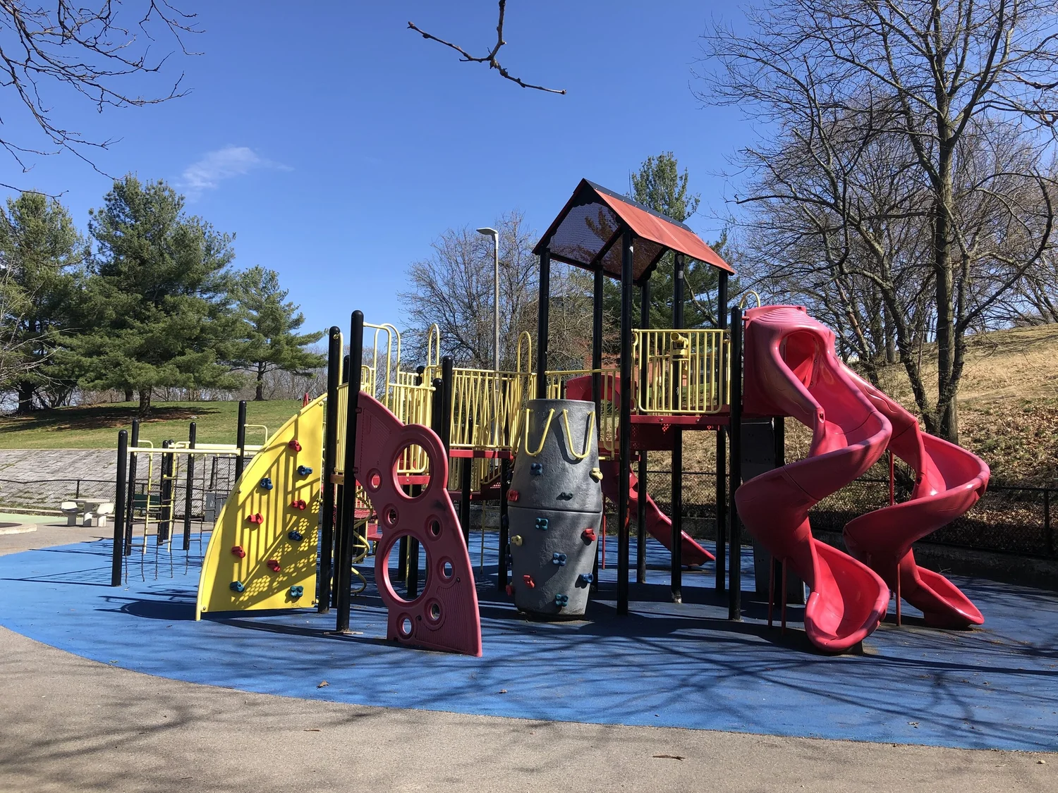 Playgrounds In Pictures: Stanley A. Ringer Playground (Allston) — Ideas ...