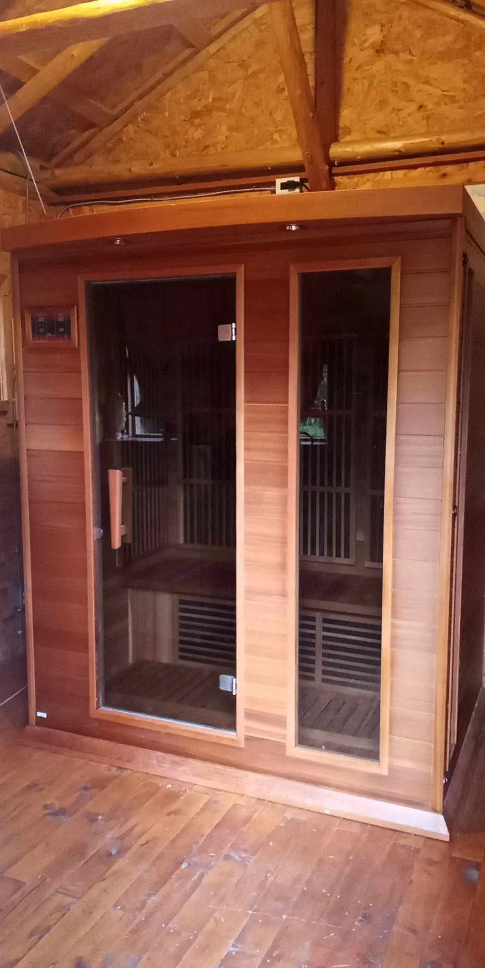 Strongwater Name & Logo10000x3682.jpg Image