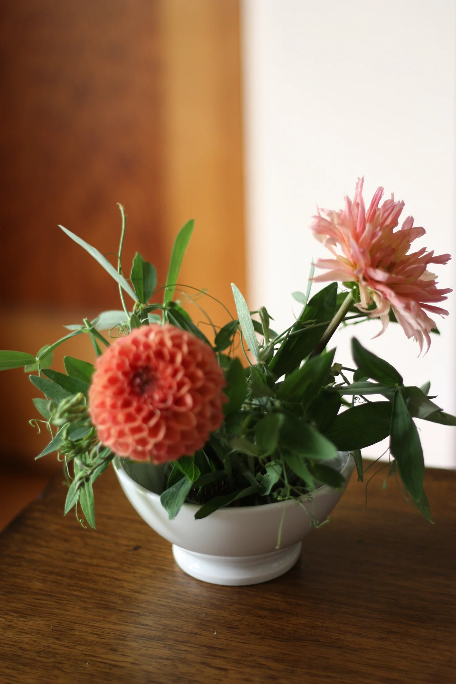 Floral Design Tutorial: A Simple Summer Centerpiece — the kokoro garden