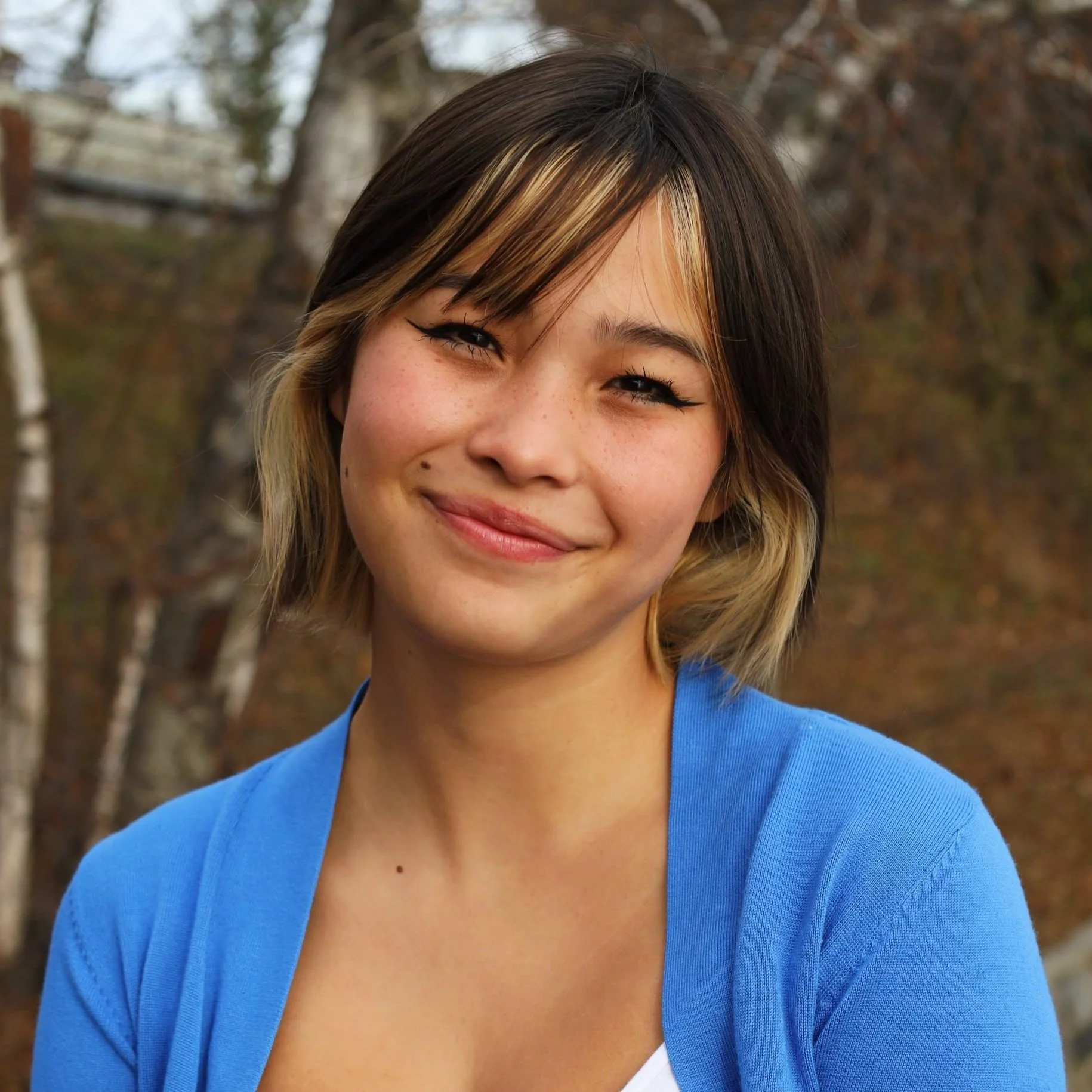 MEET THE MEMBERS — Amazin' Blue