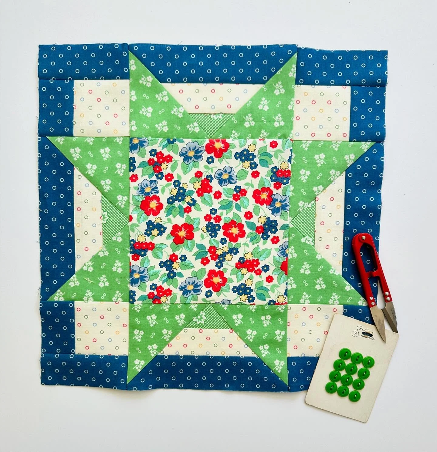 Clark Street Quilts quilt patterns, designed by Linzee Mccray and Pam ...