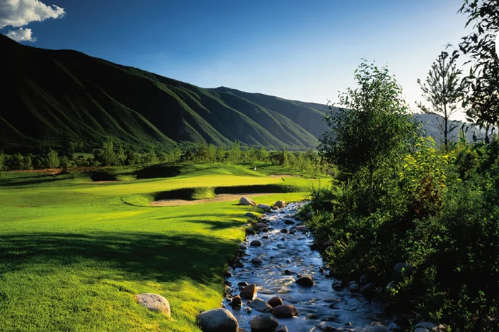 Roaring Fork Club — Chaffin Light