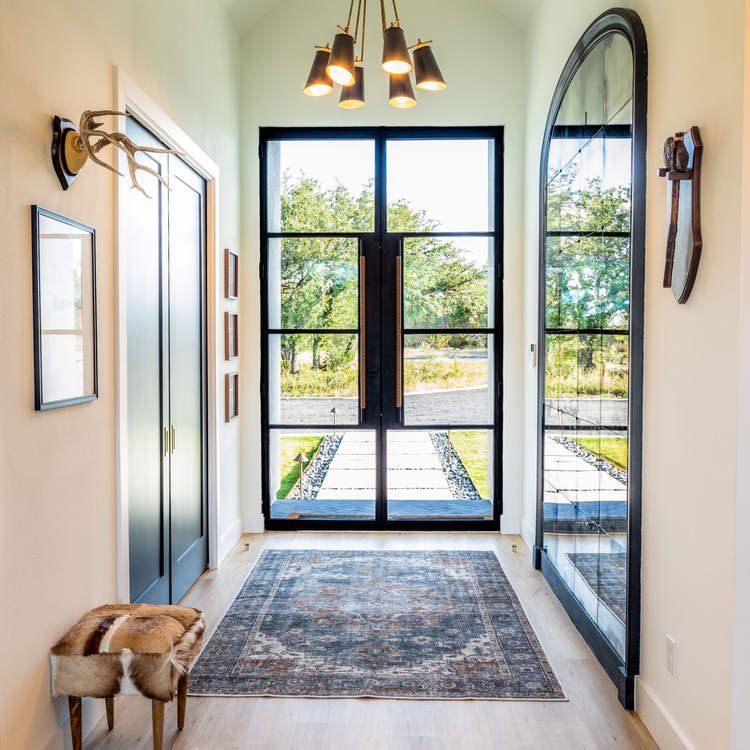 𝗥𝗲𝗴𝗲𝗻𝗰𝘆 𝗦𝘁𝗲𝗲𝗹 𝗗𝗼𝗼𝗿𝘀 𝗮𝗻𝗱 𝗪𝗶𝗻𝗱𝗼𝘄𝘀