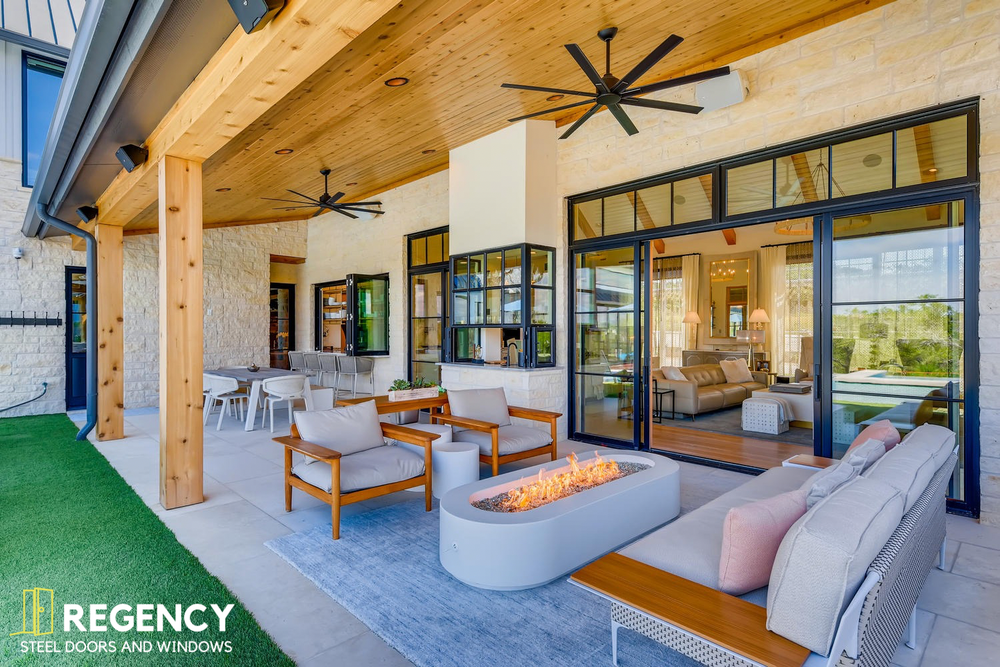 𝗥𝗲𝗴𝗲𝗻𝗰𝘆 𝗦𝘁𝗲𝗲𝗹 𝗗𝗼𝗼𝗿𝘀 𝗮𝗻𝗱 𝗪𝗶𝗻𝗱𝗼𝘄𝘀