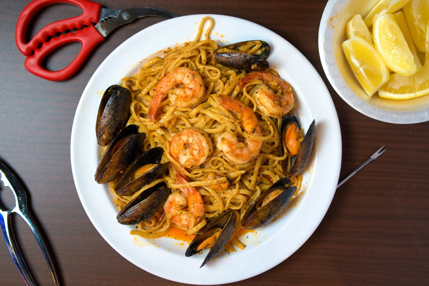 Best Seafood in Charlotte | Shake Shake Seafood Restaurant