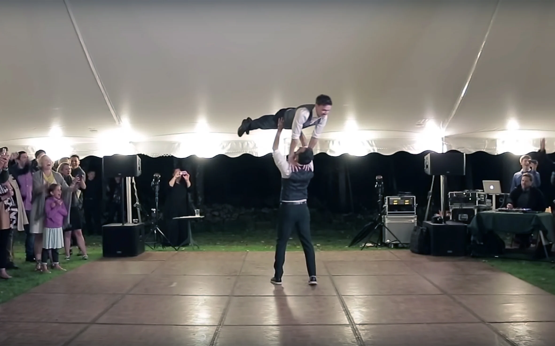 Dance Style - Ff — Universal Tongue