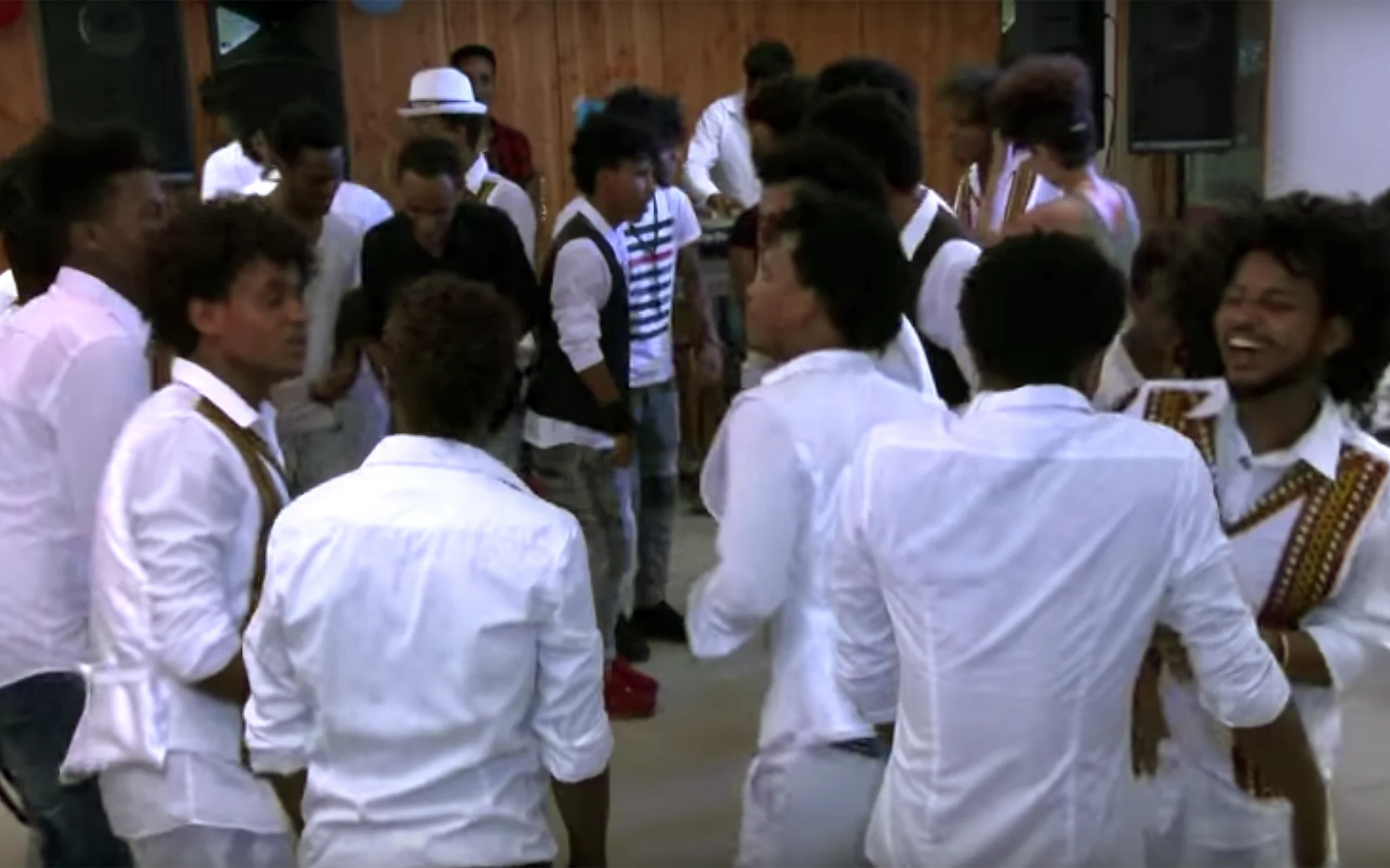Dance Style - Gg — Universal Tongue