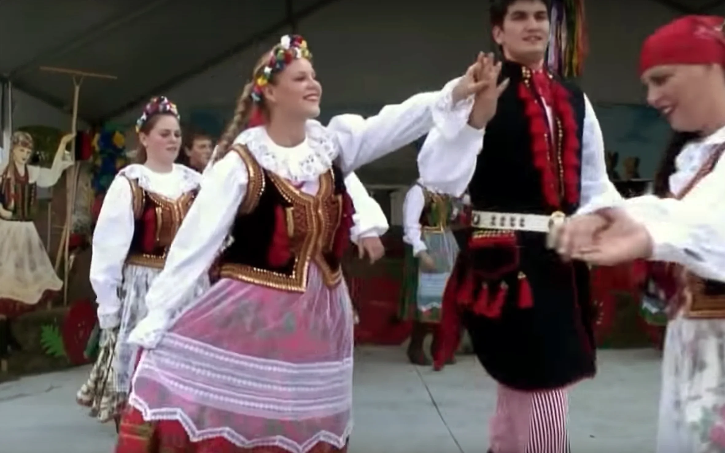 Dance Style - Mm — Universal Tongue