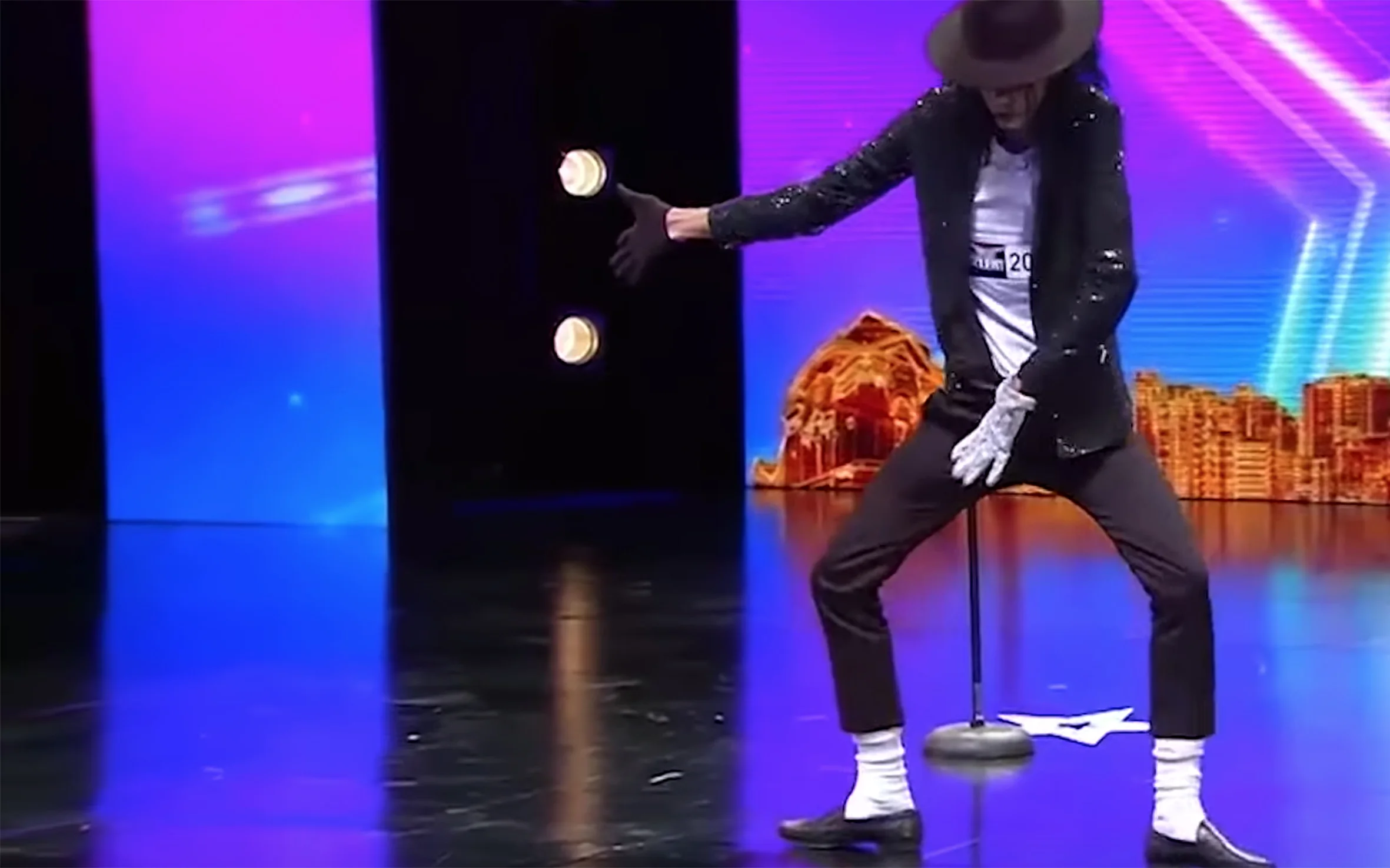 Dance Style - Mm — Universal Tongue