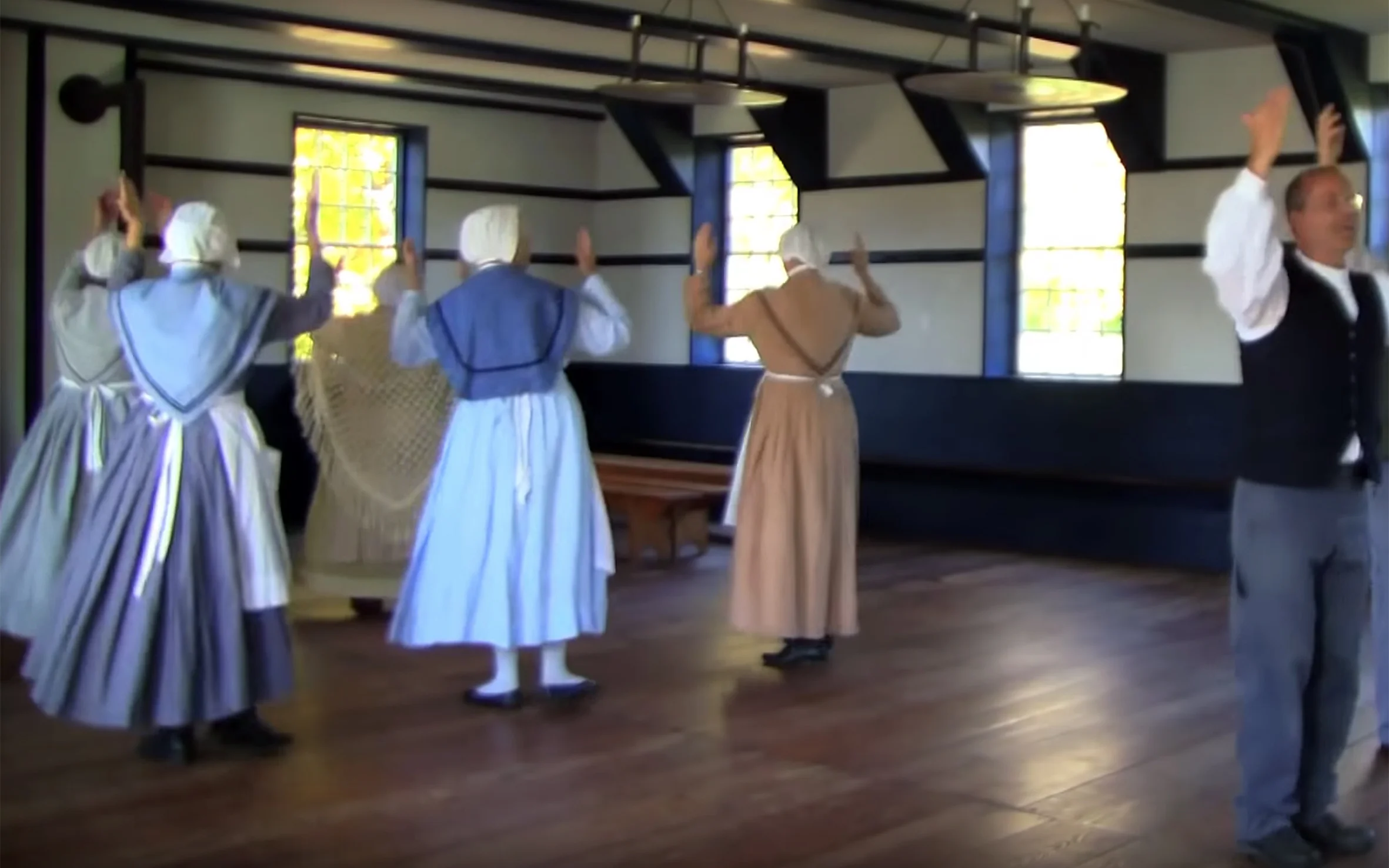 Dance Style - Qq — Universal Tongue