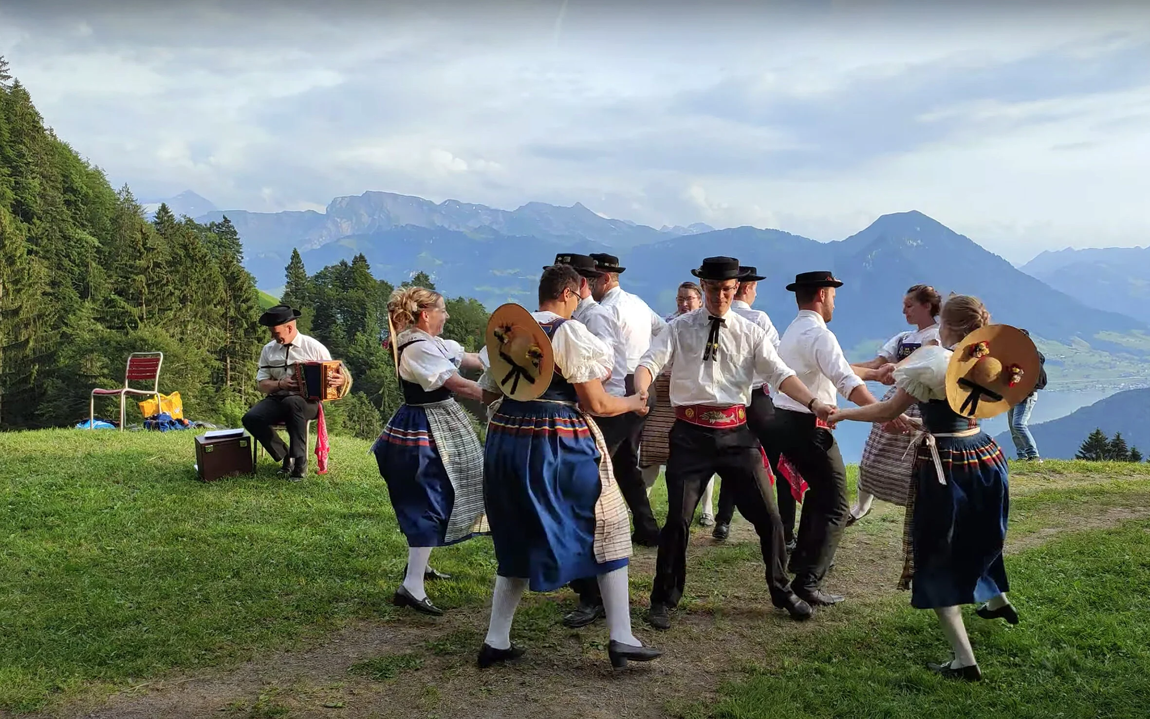 Dance Style - Ff — Universal Tongue