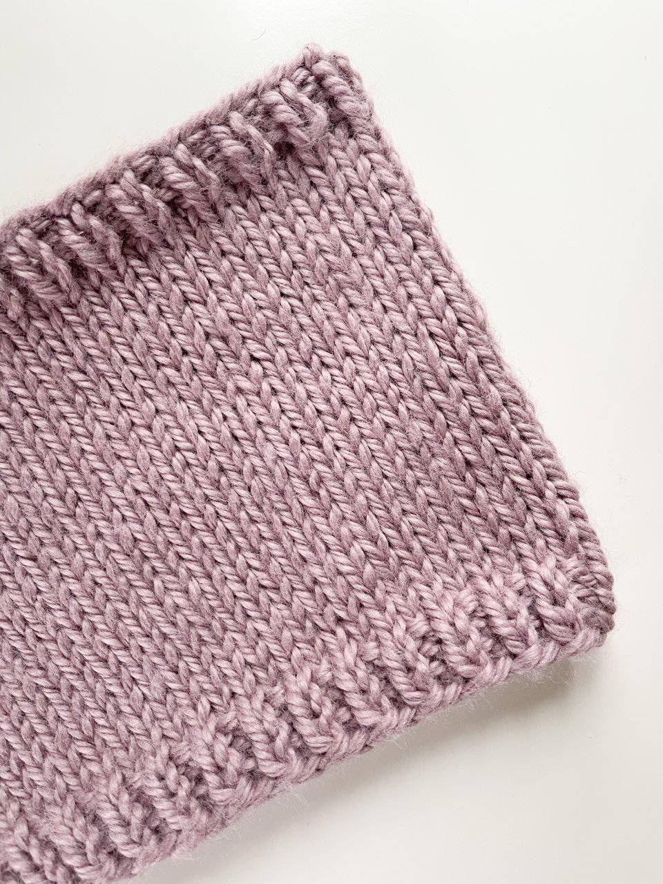 How to Knit a Cowl Scarf in the Round for Beginners | Easy Pattern ...