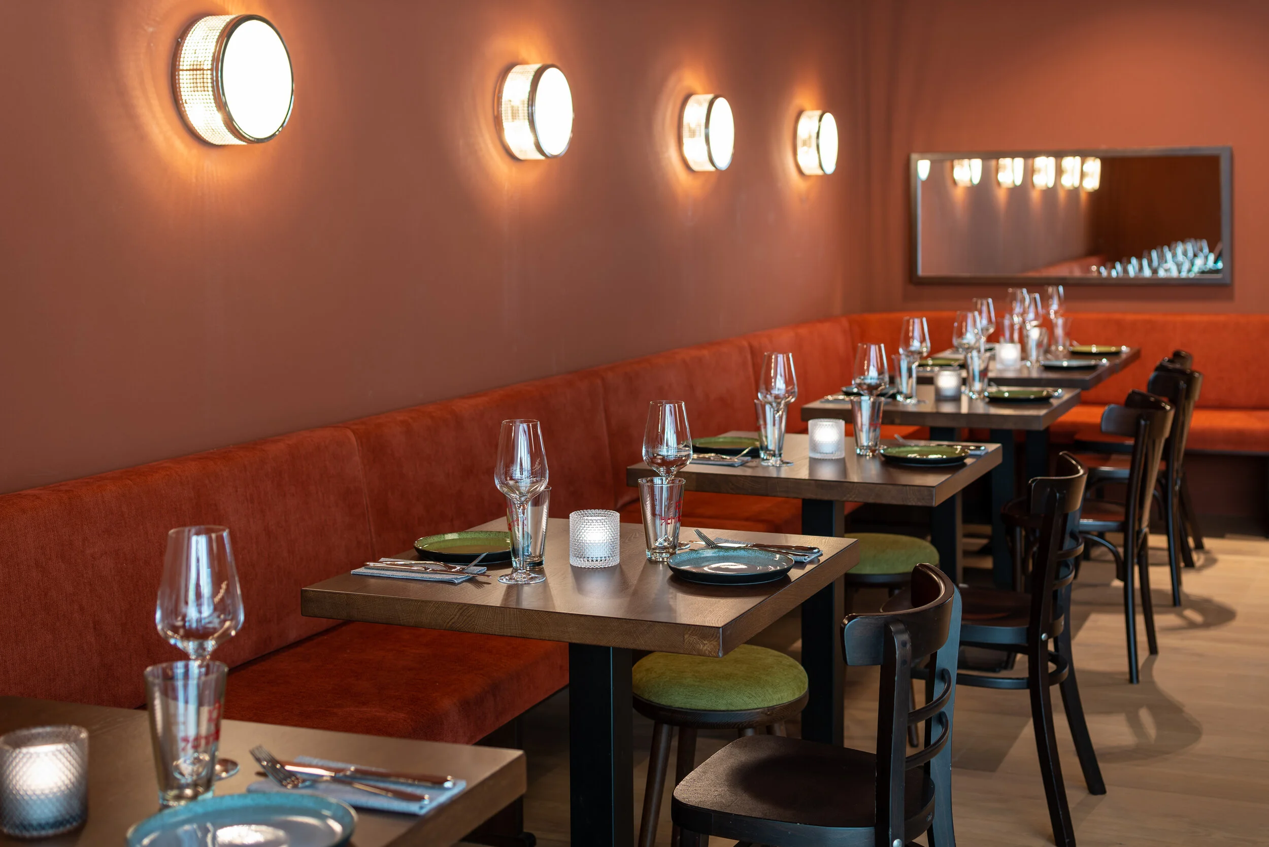 SCHMOCK Bar & Restaurant